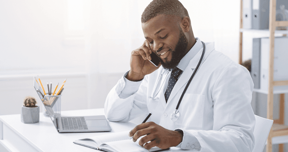 Anatomopathologiste : qui est-il et quel est son rôle